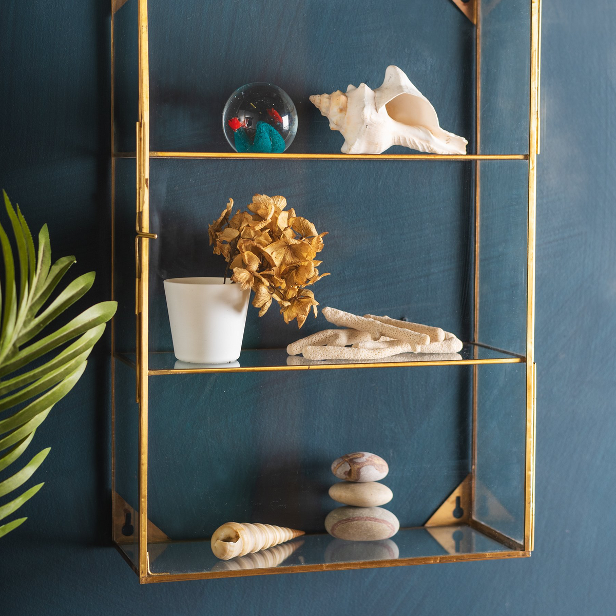 Ian Snow – Honey on the Hill